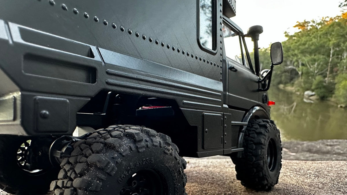 FairRC 1/24 FCX24 Unimog 421 Camper Mod RTR